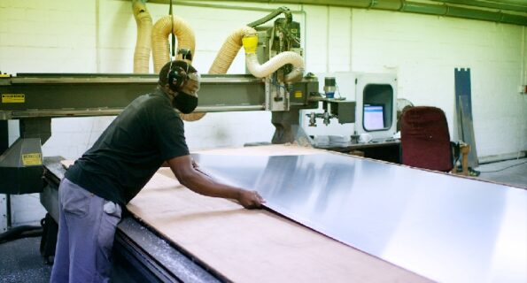 Important Differences Between CNC Routers vs CNC Mills - CNC Masters